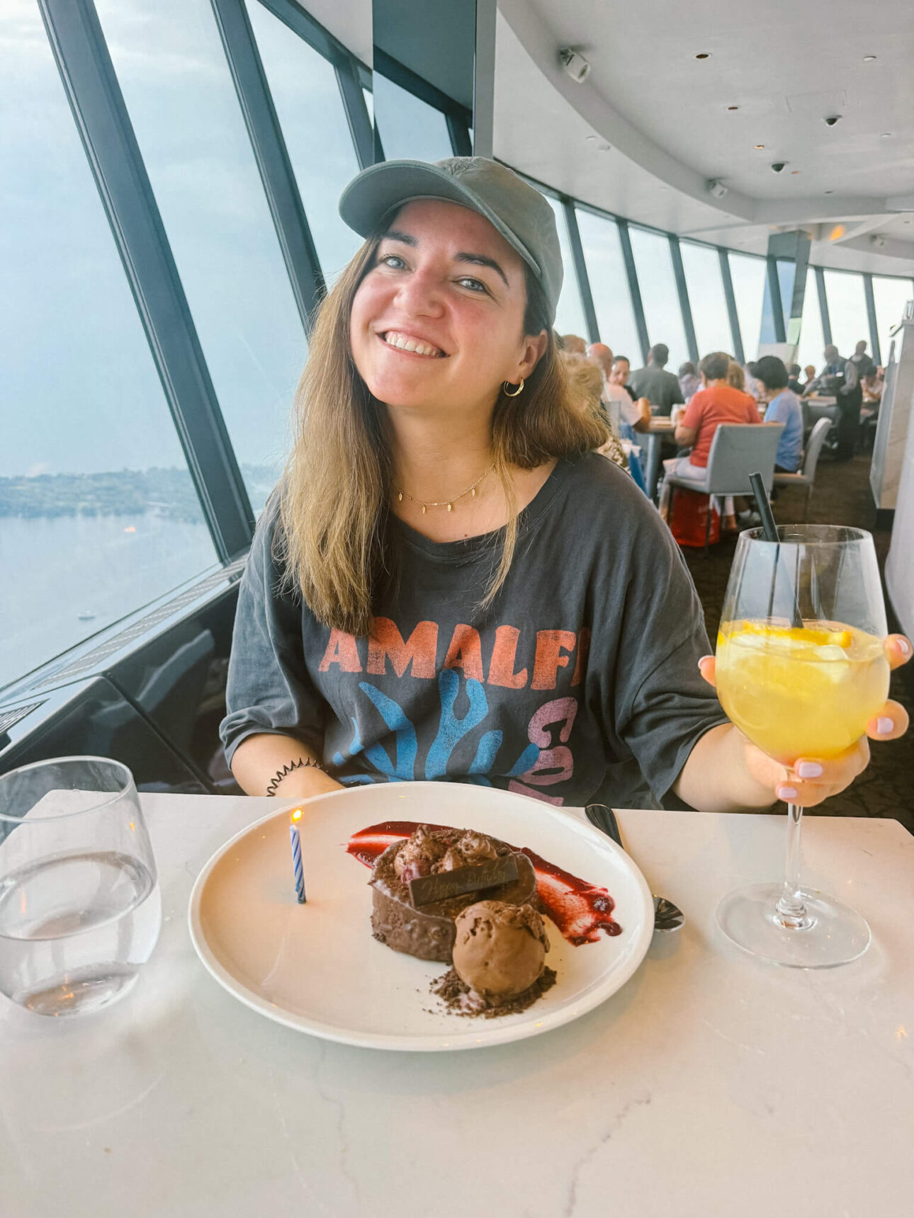 Is the CN Tower in Toronto Worth Visiting? Everything You Need to Know